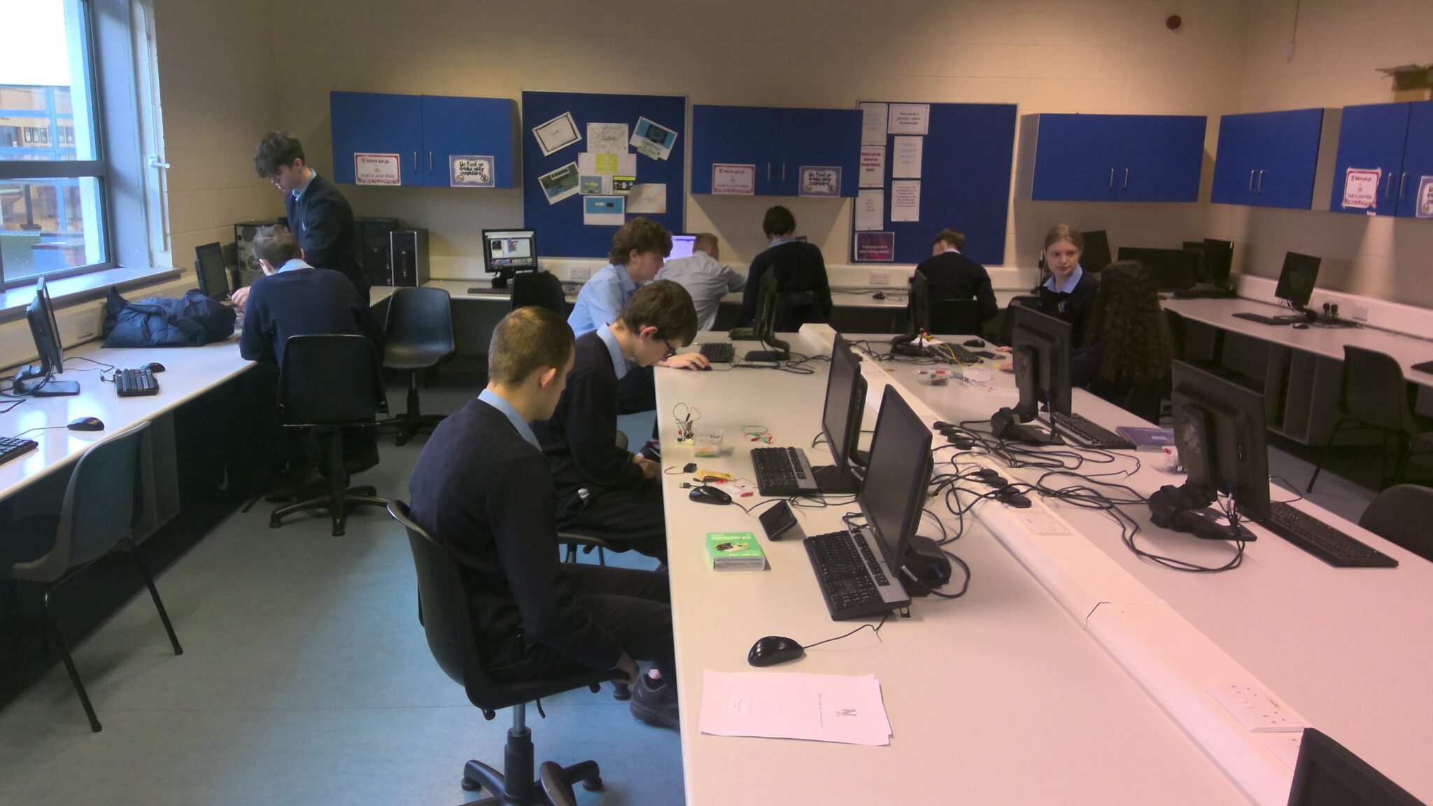 Pilot School for Computer Science Leaving Cert Course – Nenagh College