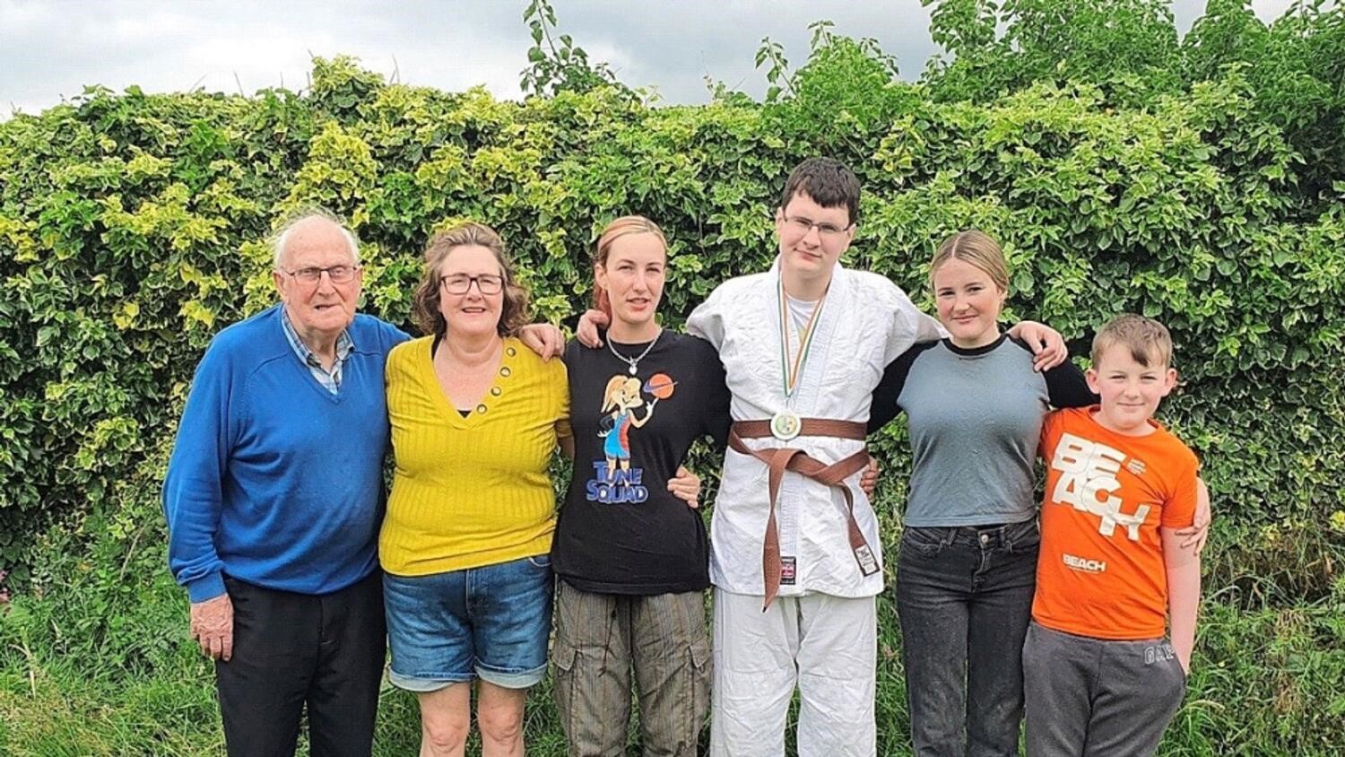 Four-generation Family Fundraising Swim – Nenagh College